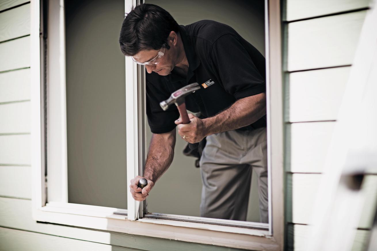 Ottawa Shades, Shutters & Blinds Installation Service | HomeDepot.ca